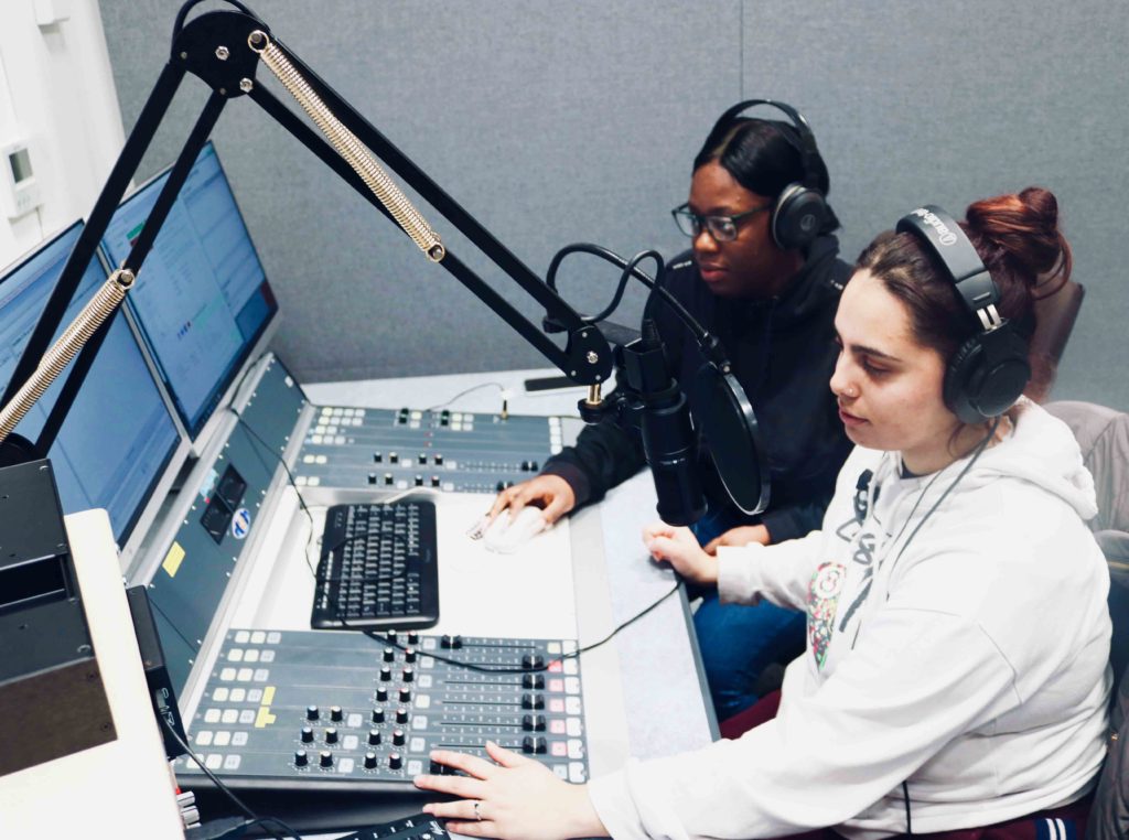 Journalism students to broadcast through the night for General Election ...