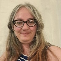 Nia Wearn | Staff Profile | University of Northampton