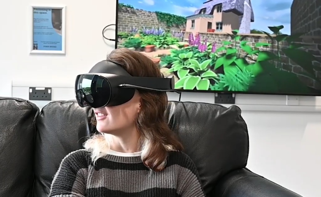 Scared of spiders or nervous of needles? New AI-powered VR therapy ...