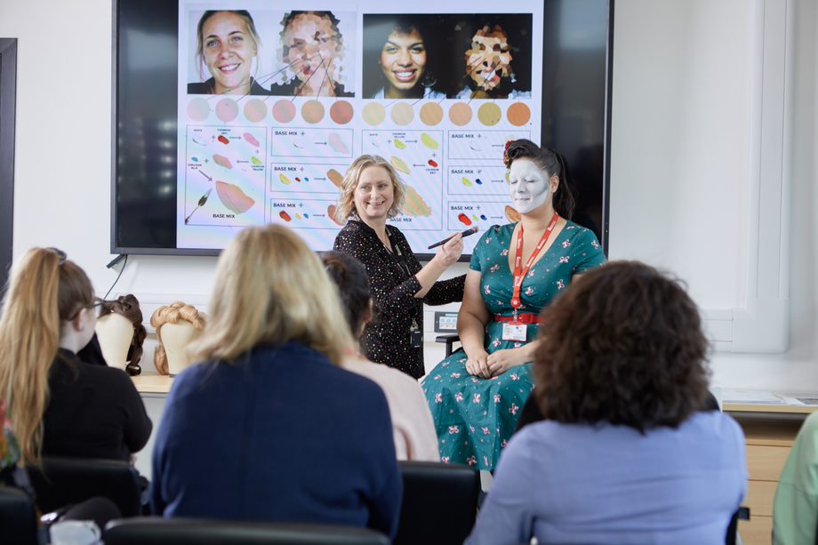 Hair, Make-Up and Prosthetics for Stage and Screen | UON