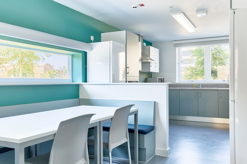 Large en-suite – Waterside | University of Northampton